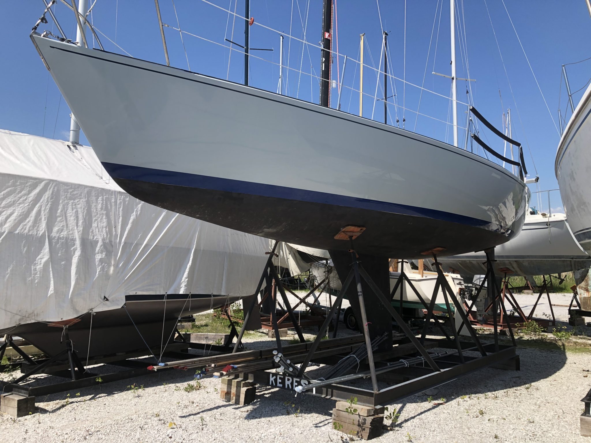 J/Boats - Bruce Hill Yacht Sales