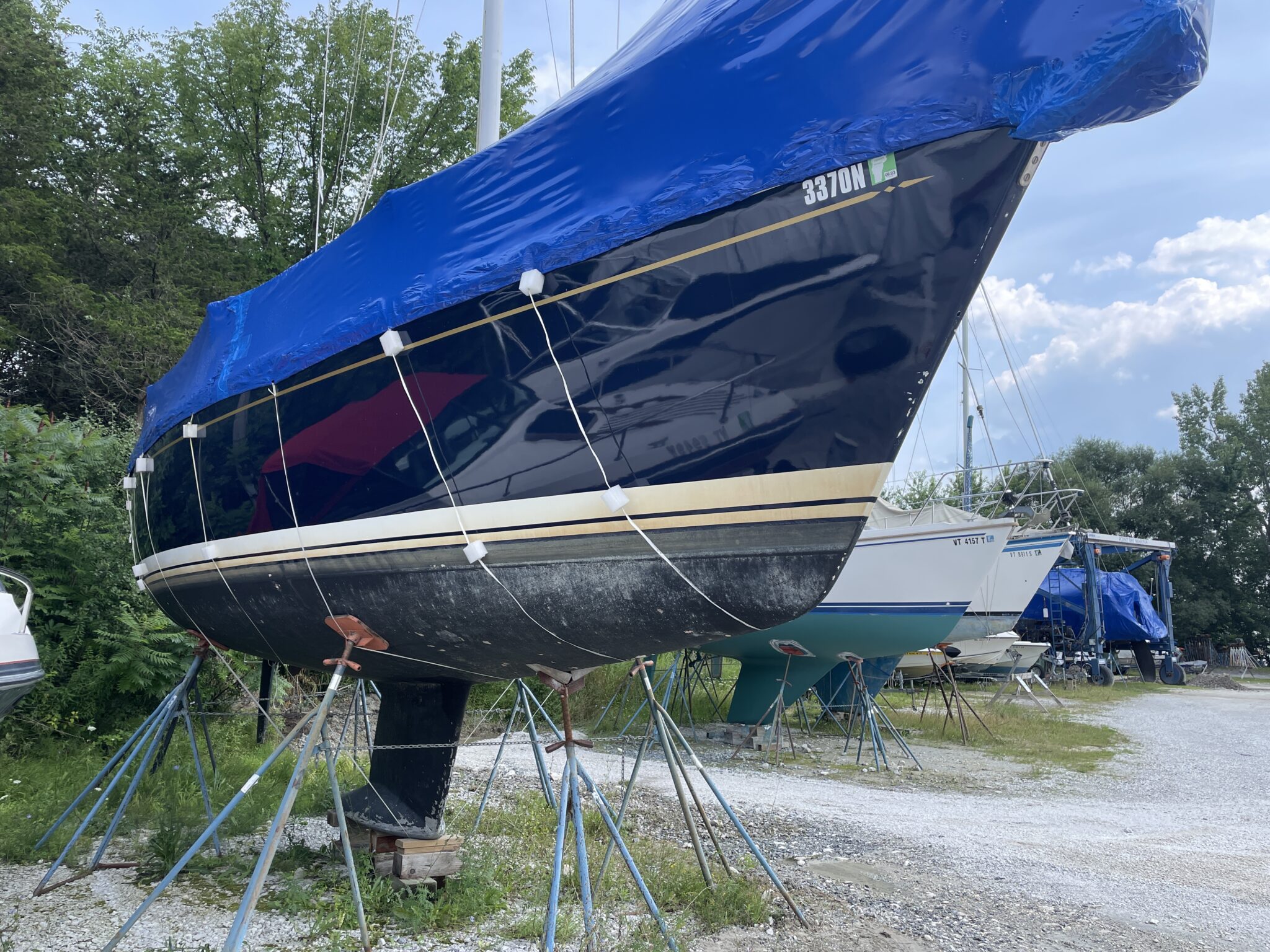 Bruce Hill Yacht Sales - New & Pre-Owned Sail & Power Yachts